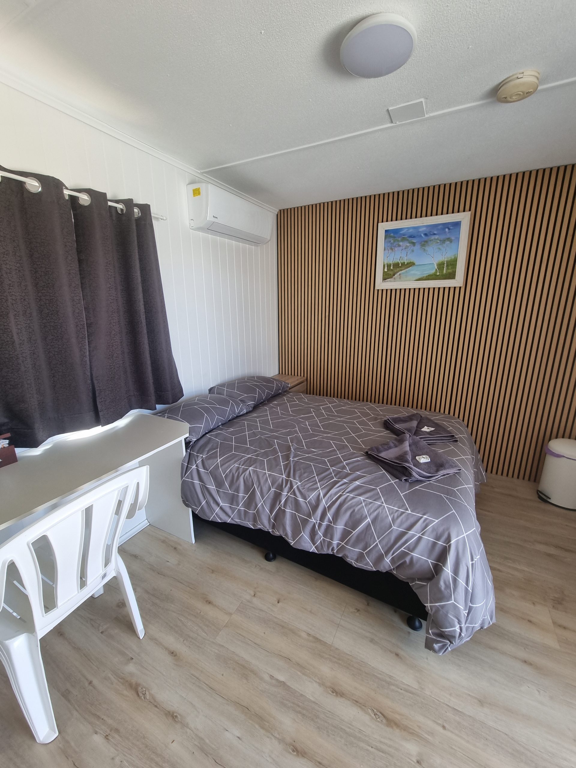 Moorine Rock Hotel Motel | Central Wheatbelt Visitor Centre